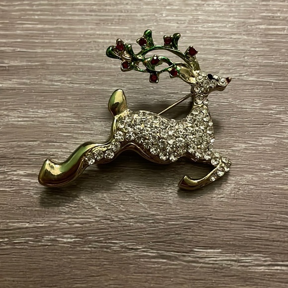 Jewelry | Vintage Christmas Reindeer Pin | Poshmark